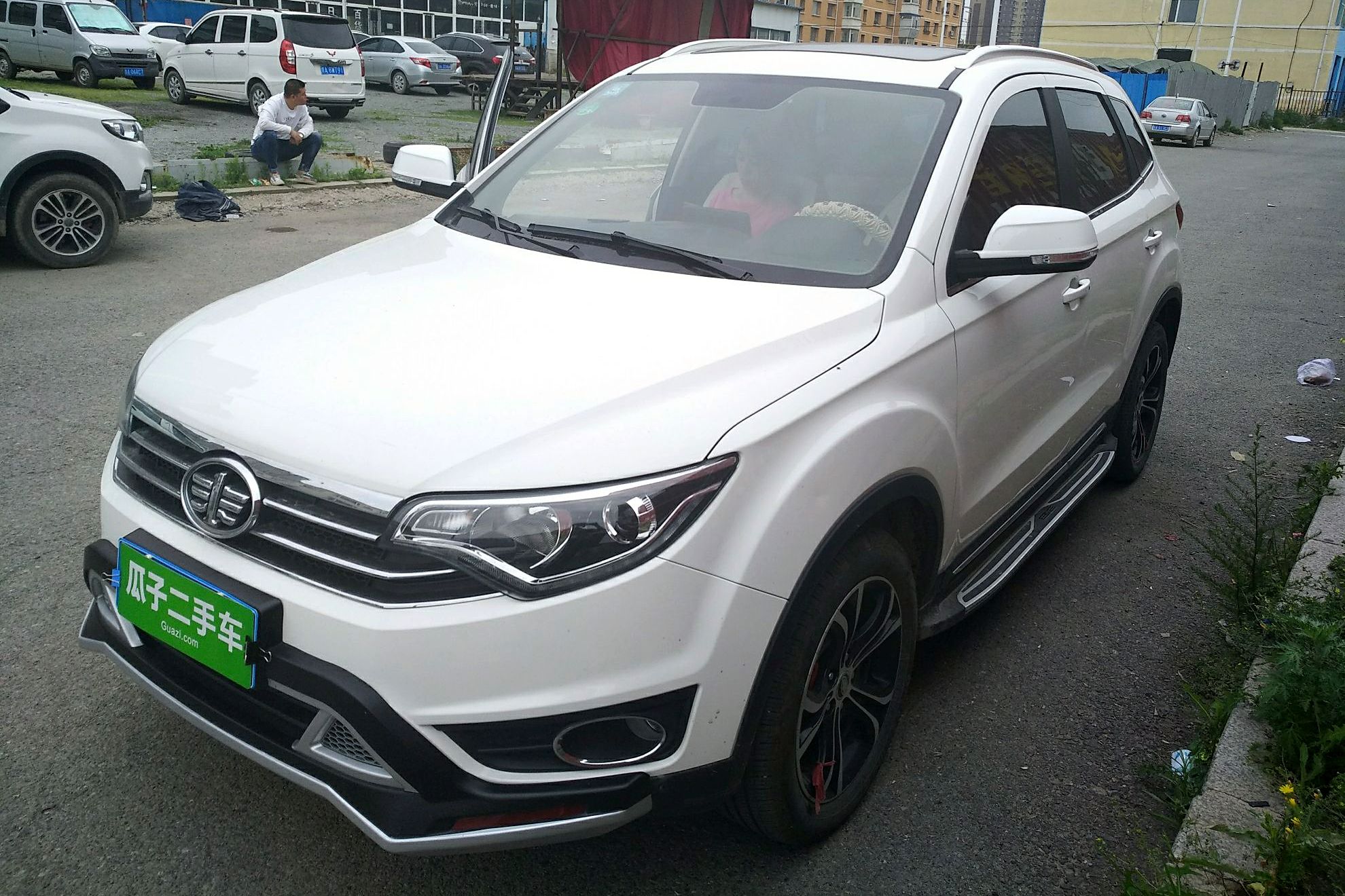 一汽森雅r7内饰,一汽森雅r7新款,一汽森雅r7(第17页)_大山谷图库