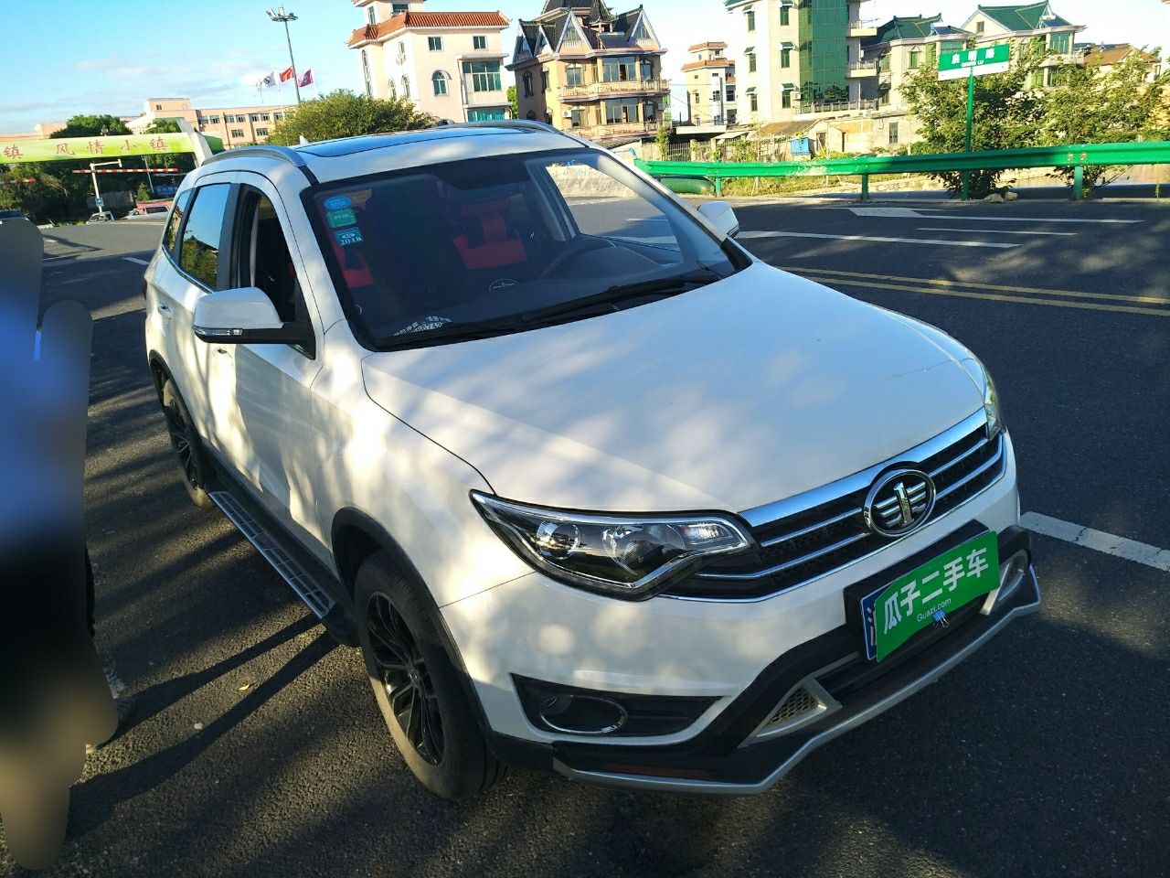 一汽森雅r7内饰,一汽森雅r7新款,一汽森雅r7(第11页)_大山谷图库